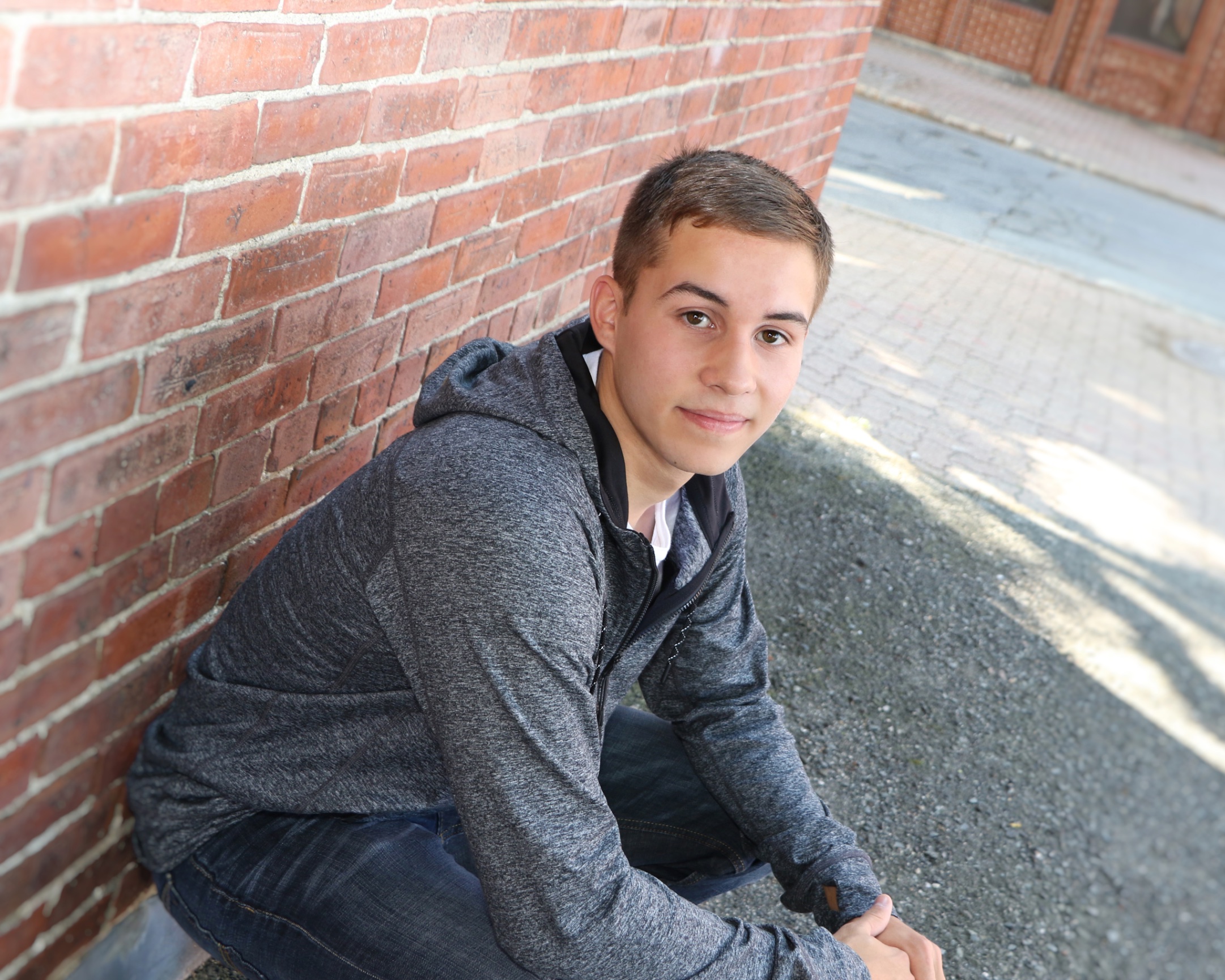 NICK GOULD SENIOR PORTRAITS - Monarch Studios