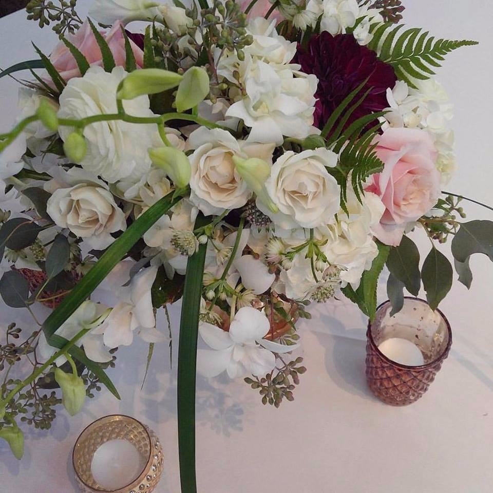 flower arrangements for delivery - NOLA FLORA