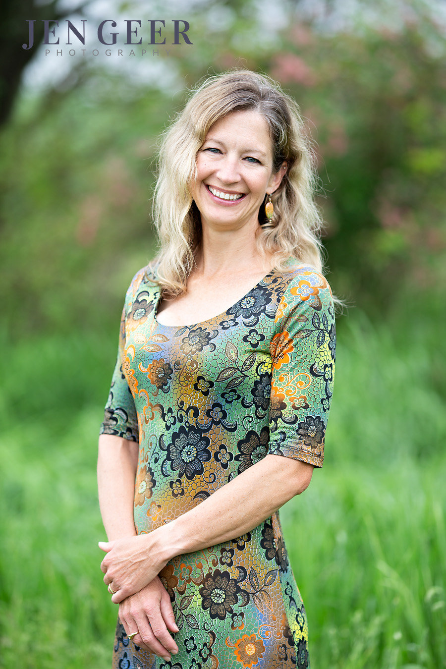 Need a new headshot?? - Jen Geer Photography