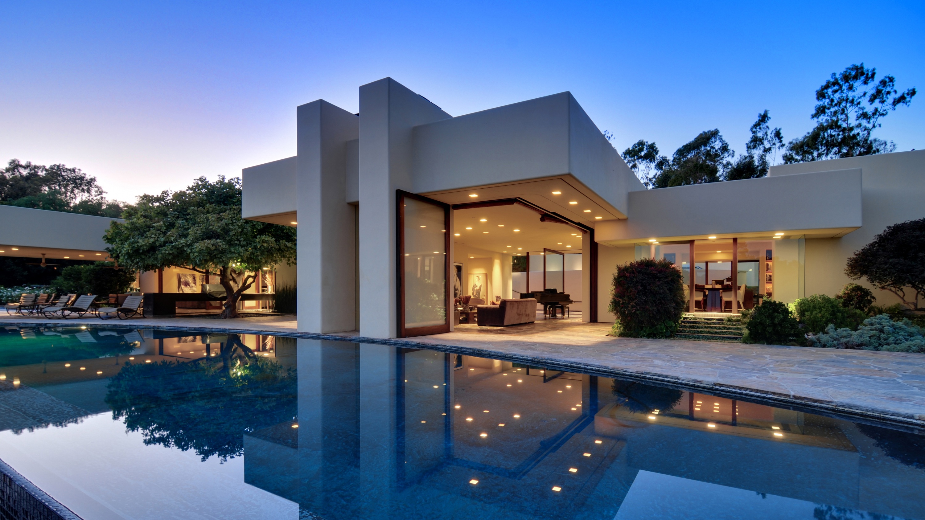EXTERIORS - Scott Basile Photography