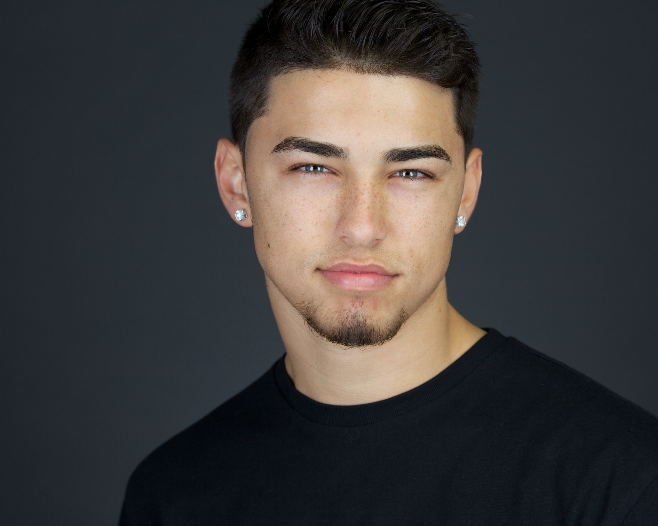 Head Shot & Senior Portraits Devon - Elaine Zelker Photography