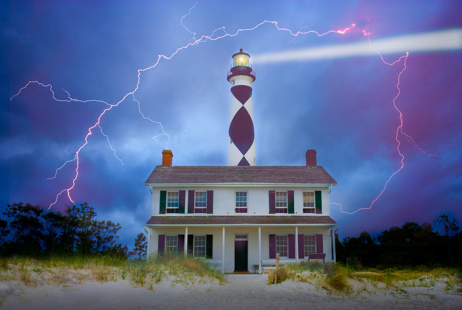 Stormy skies on demand - Jim Zuckerman photography & photo tours