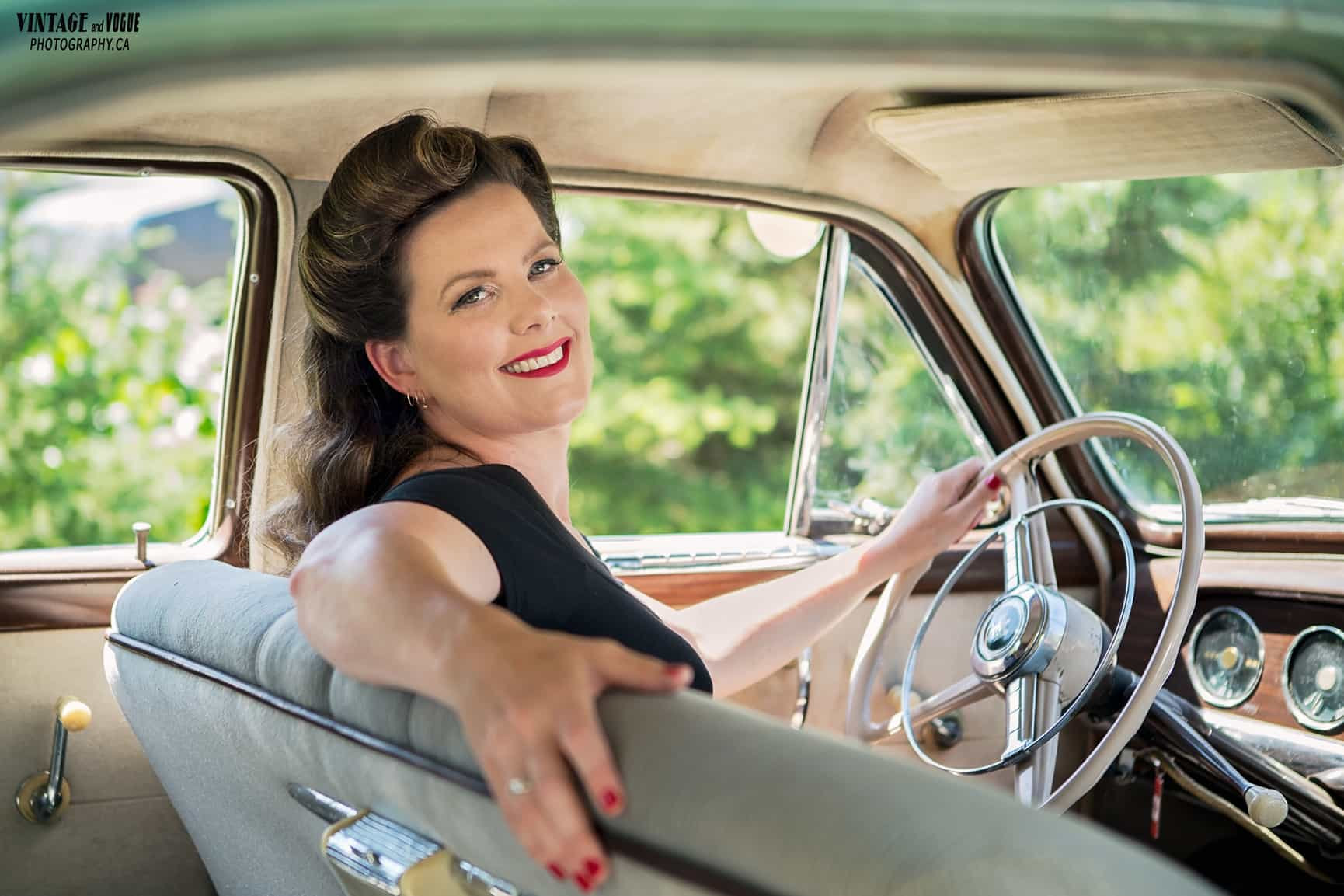 OUTDOOR WINNIPEG PINUP PHOTOGRAPHER SESSIONS - VINTAGE AND VOGUE ...
