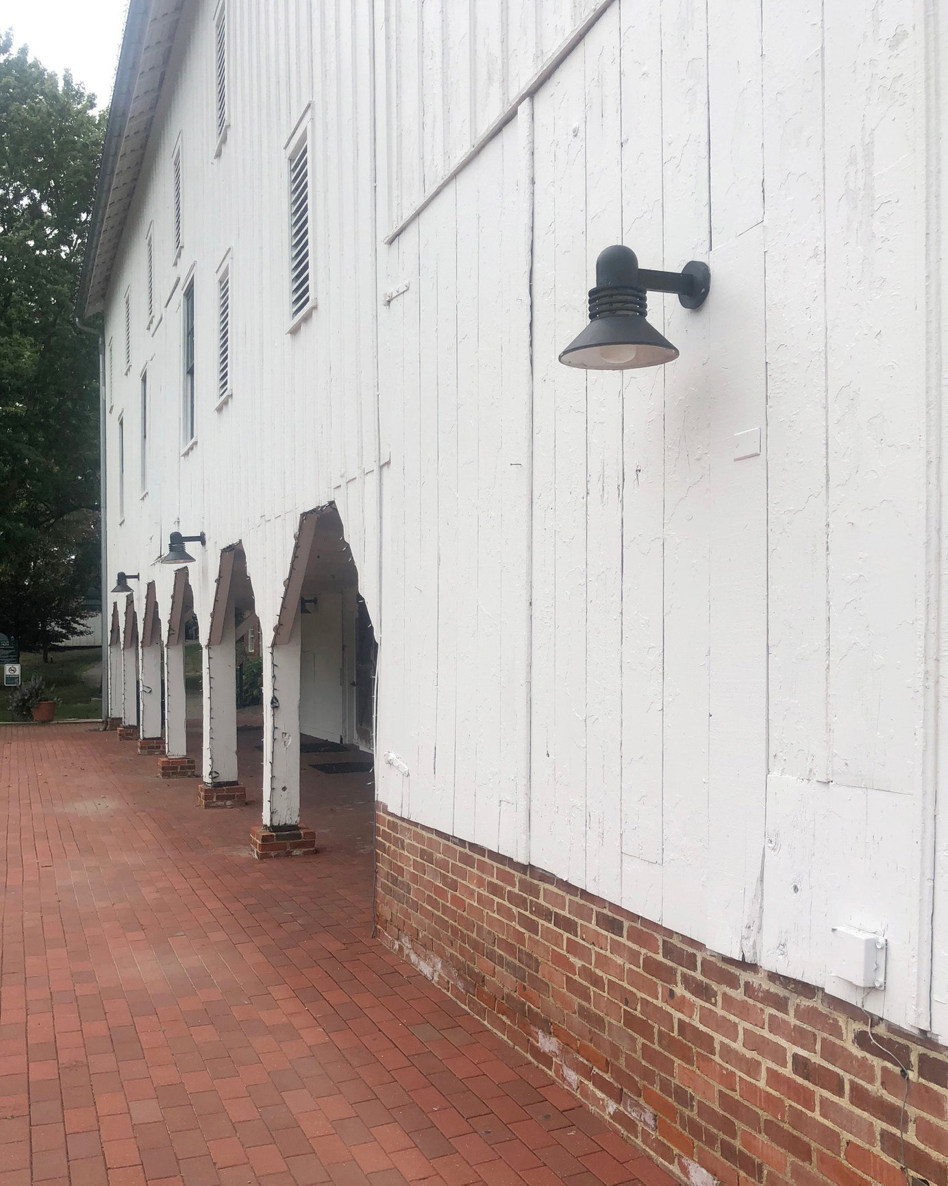 Everal Barn at Heritage Park - Vicki Sands