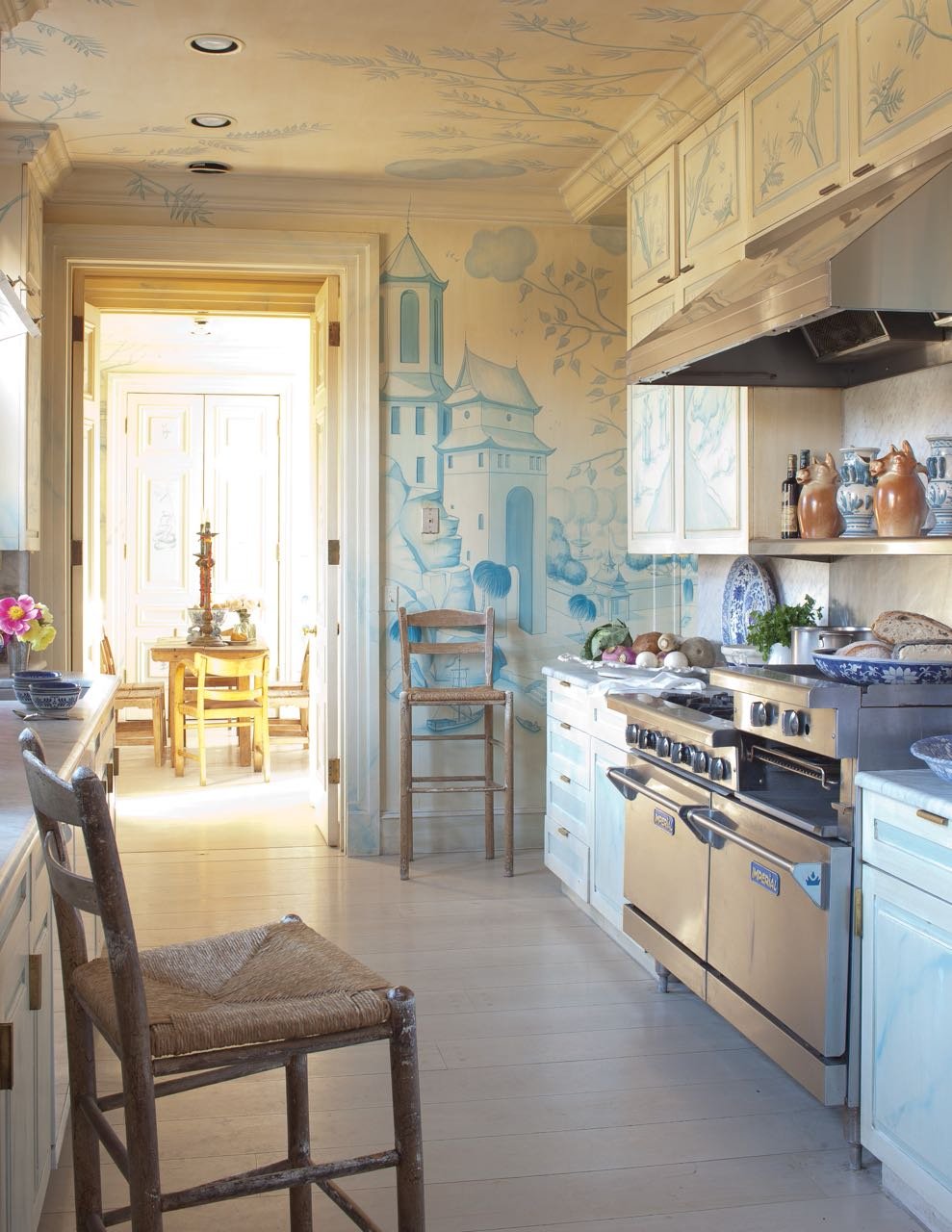 FABULOUS! The Dazzling Interiors of Tom Britt - Ronda Carman