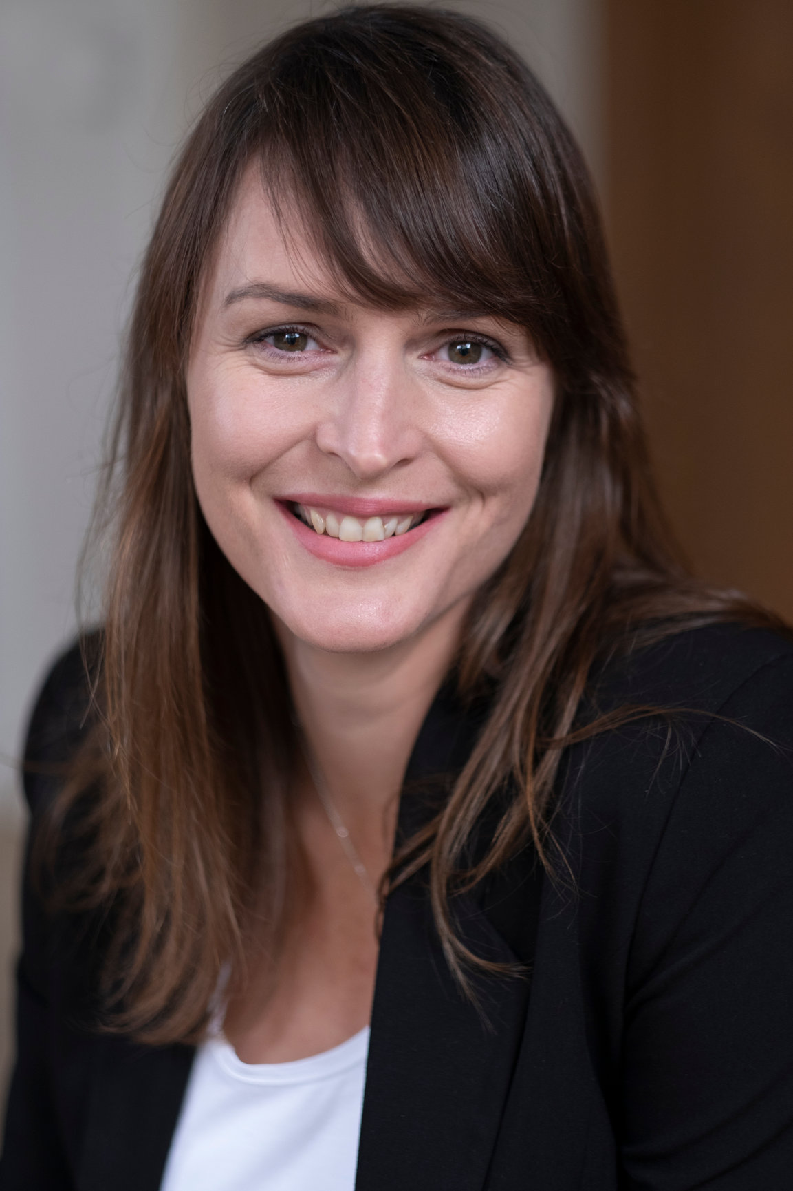 HEADSHOTS/PR - Helen Jones Photography