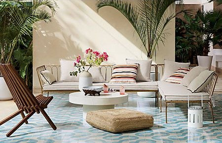 How to bring Interior Design Outside - Delia Designs