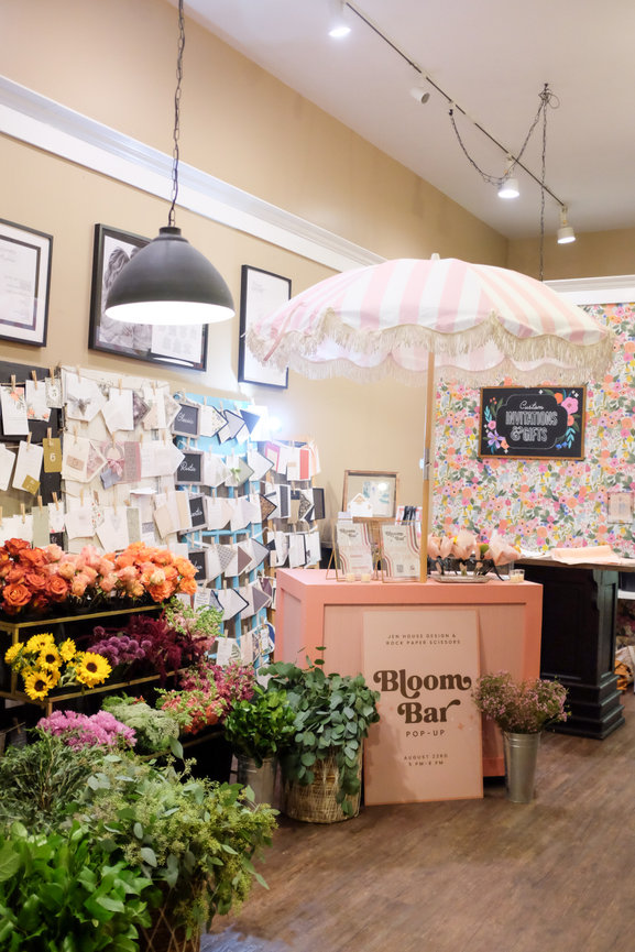 Bloom Bar - Elegant Floral Design by Jen House Design