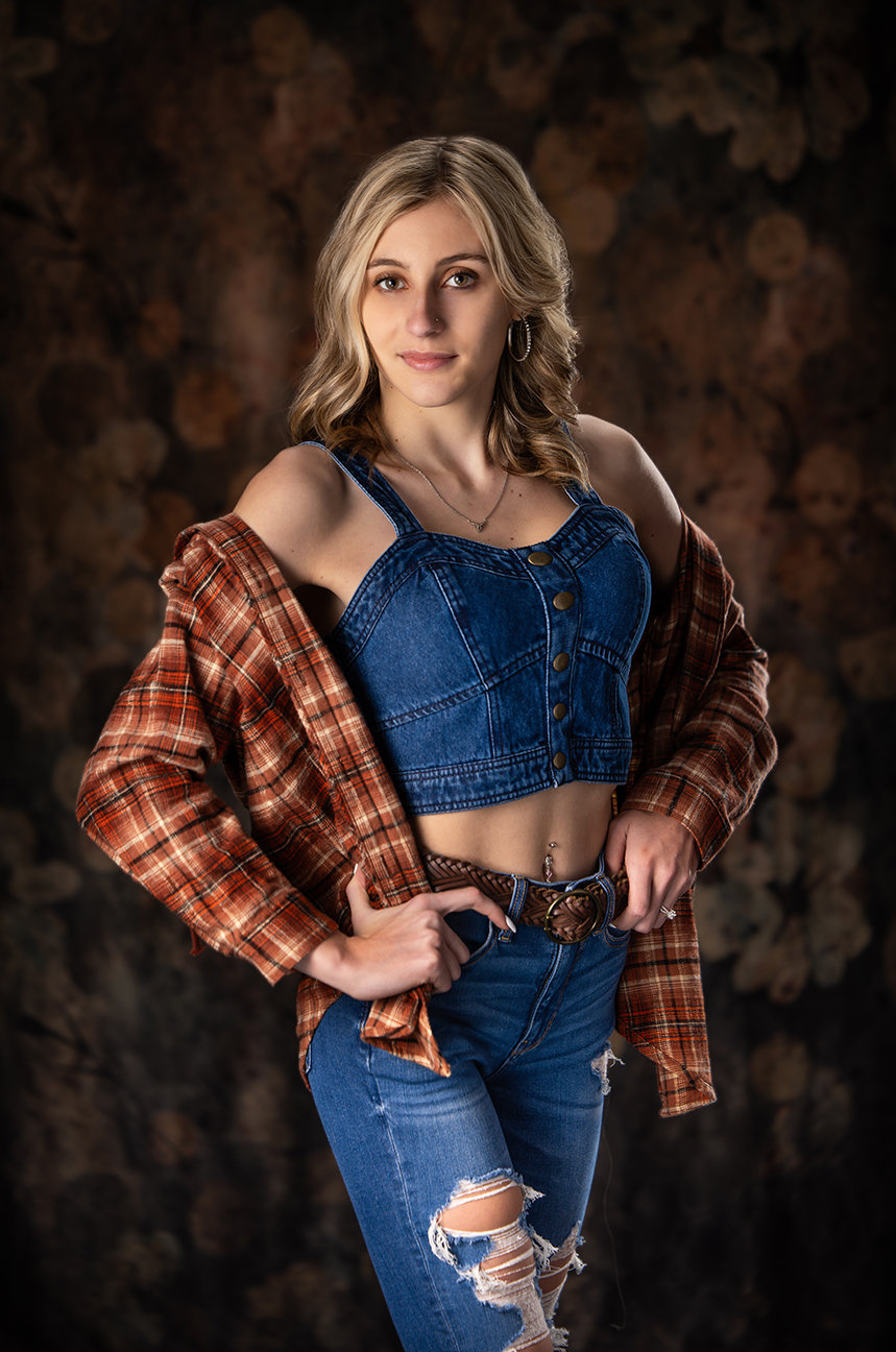 SENIOR PORTRAIT EXAMPLES - Joe McNemar Photographer