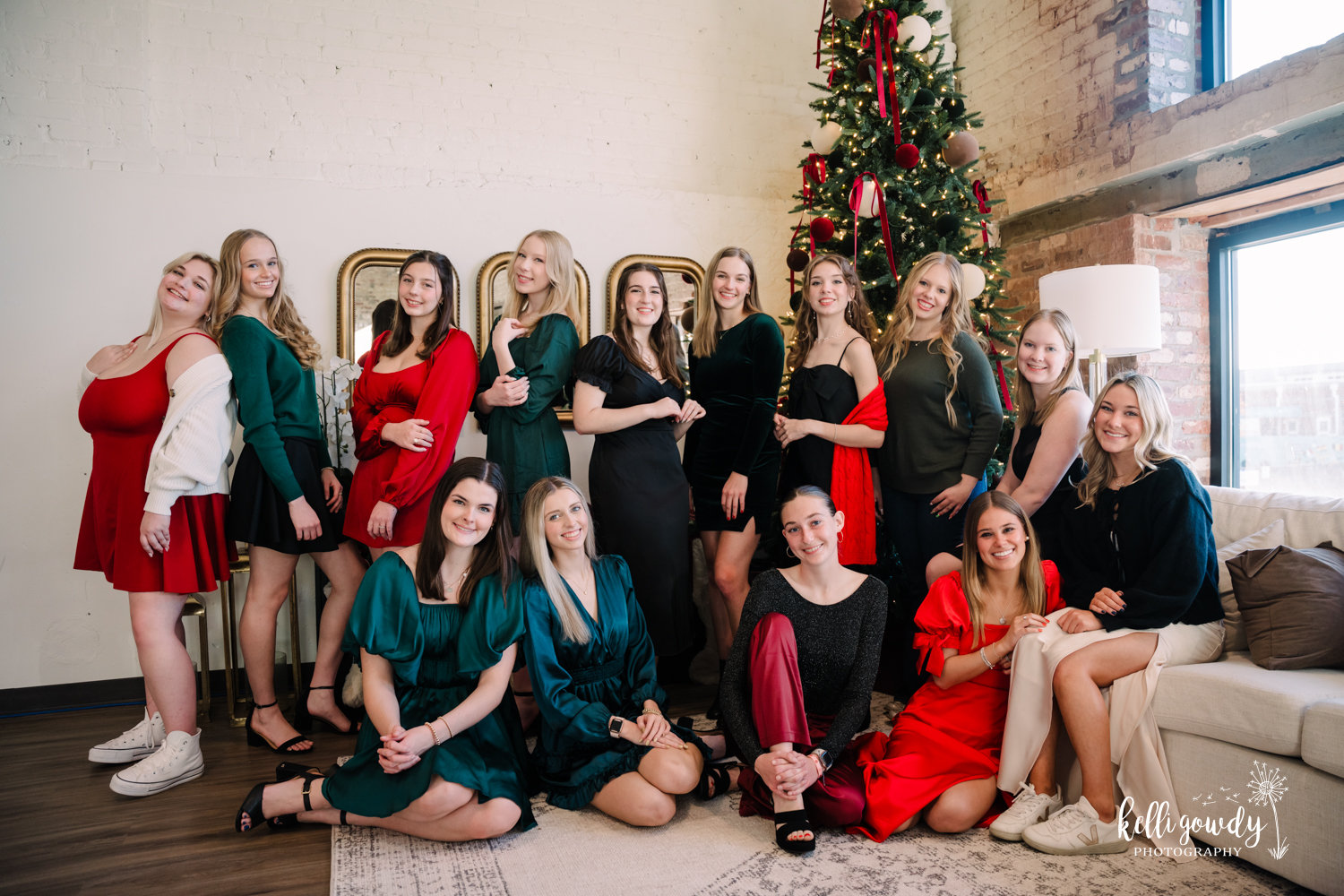 Christmas Senior Model Team Photoshoot in Greensboro North Carolina ...