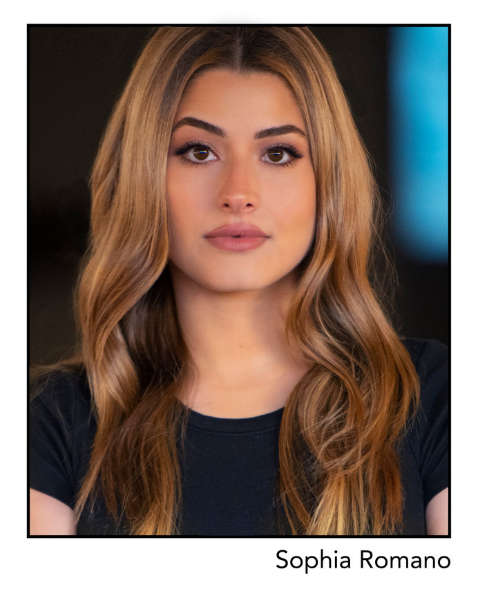 Rockville, MD Headshots and Branding Photographer - Erica Land