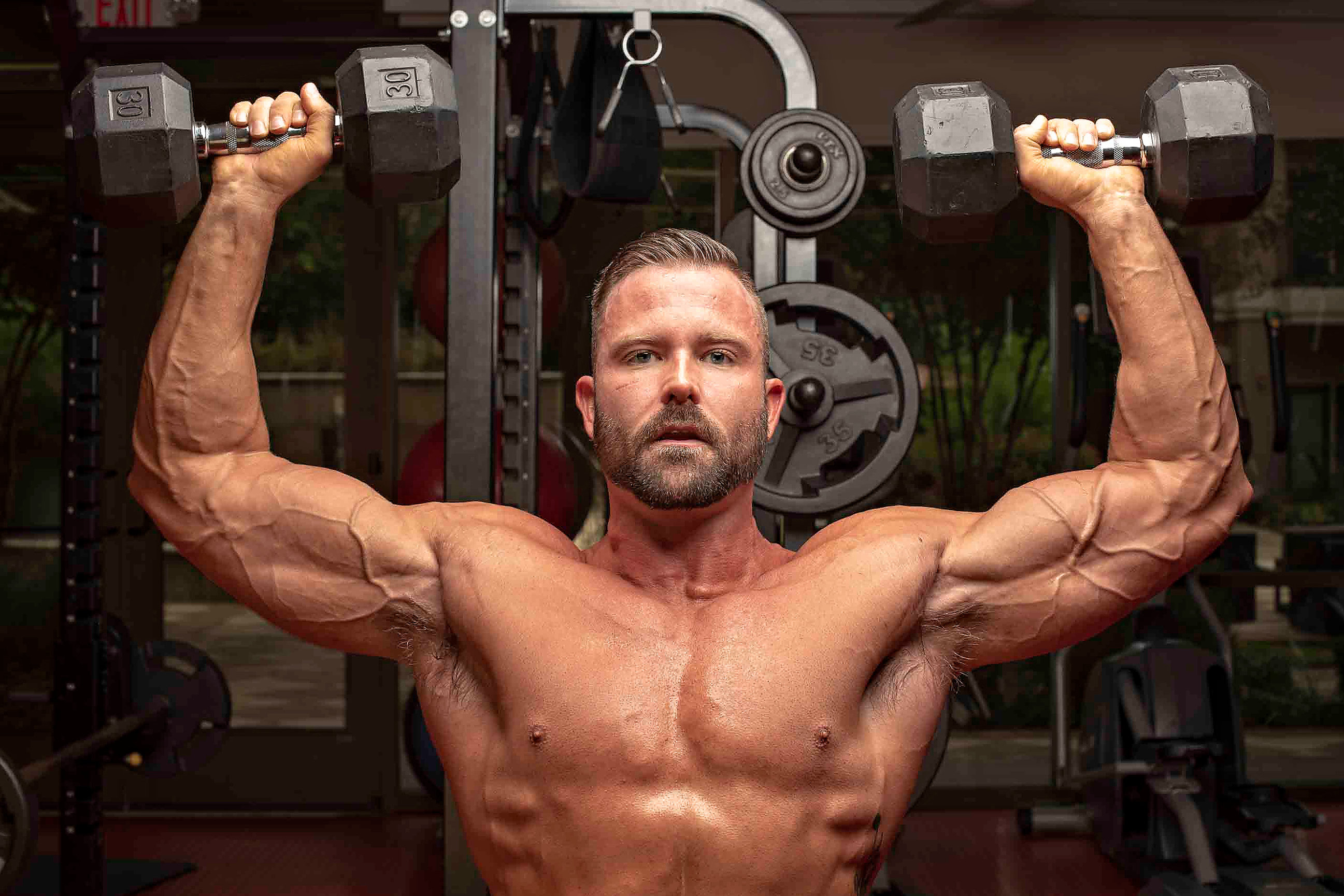 V PHYSIQUE - Daniel Roberts