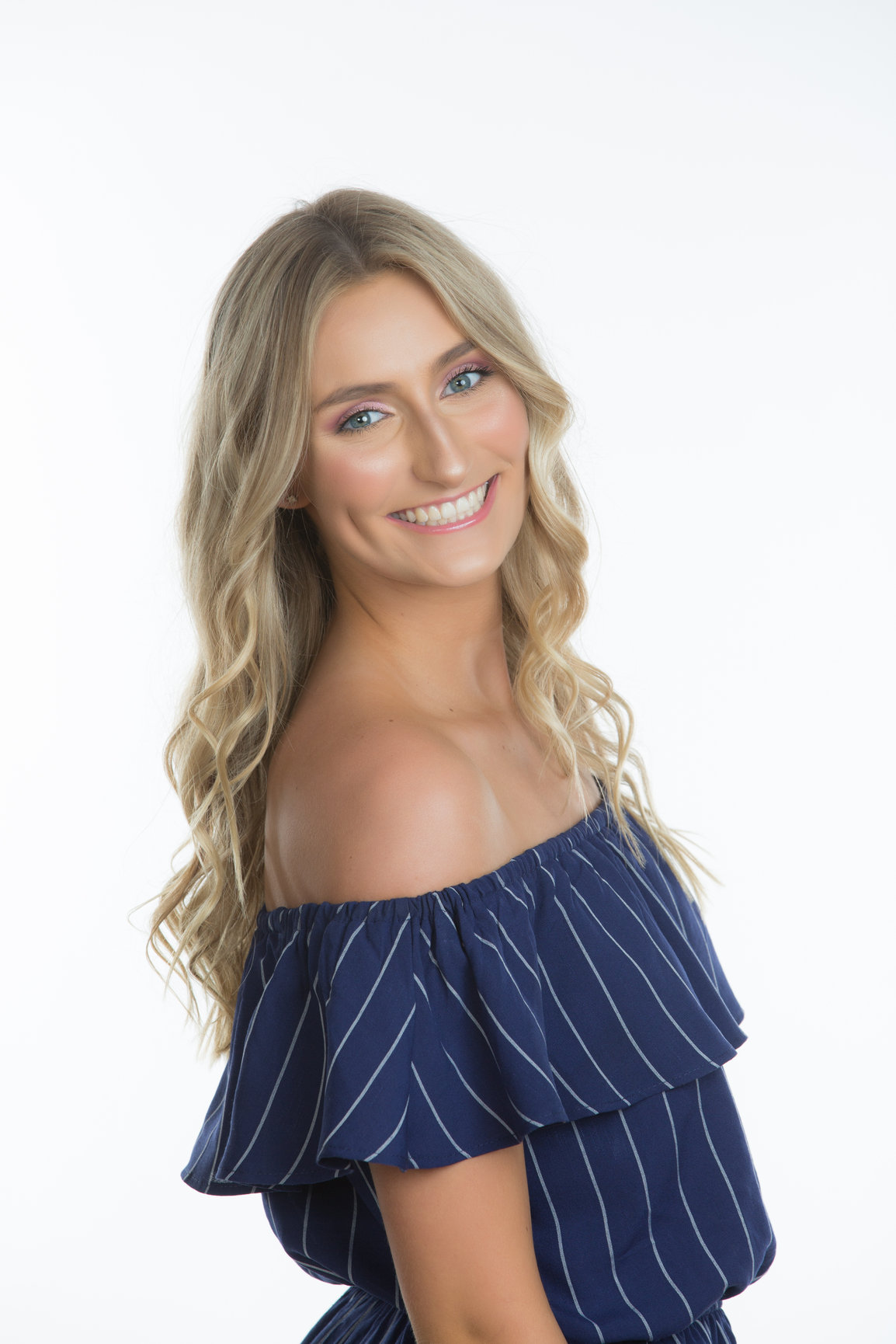 HEADSHOTS & PROMOTIONAL BRANDING - Kelly Buechlein