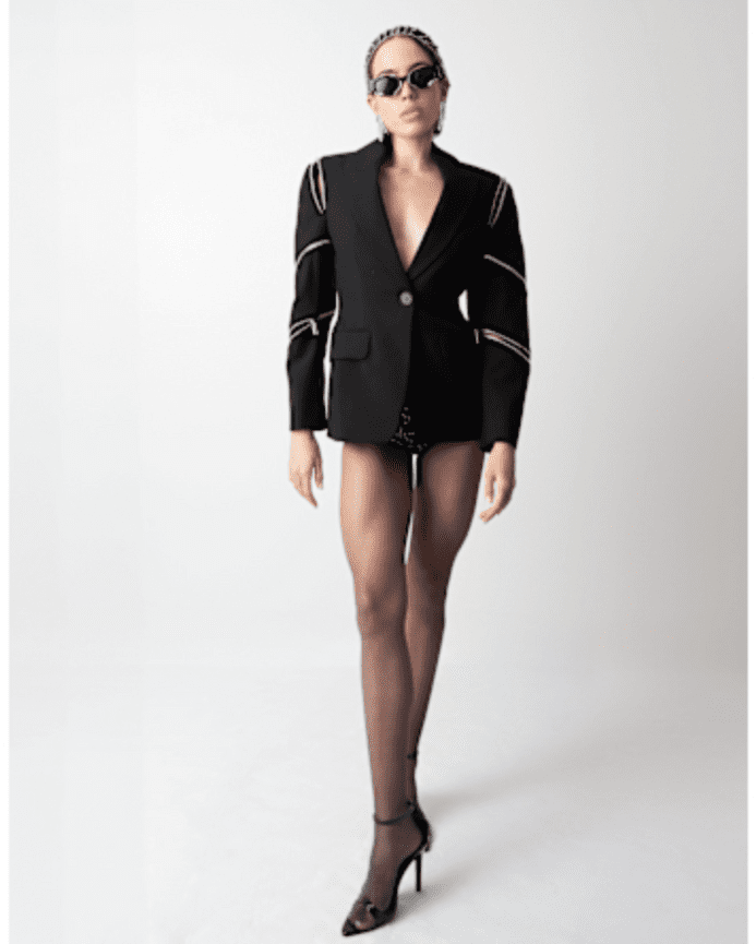 VANESSA S - Cyber Shot Studios