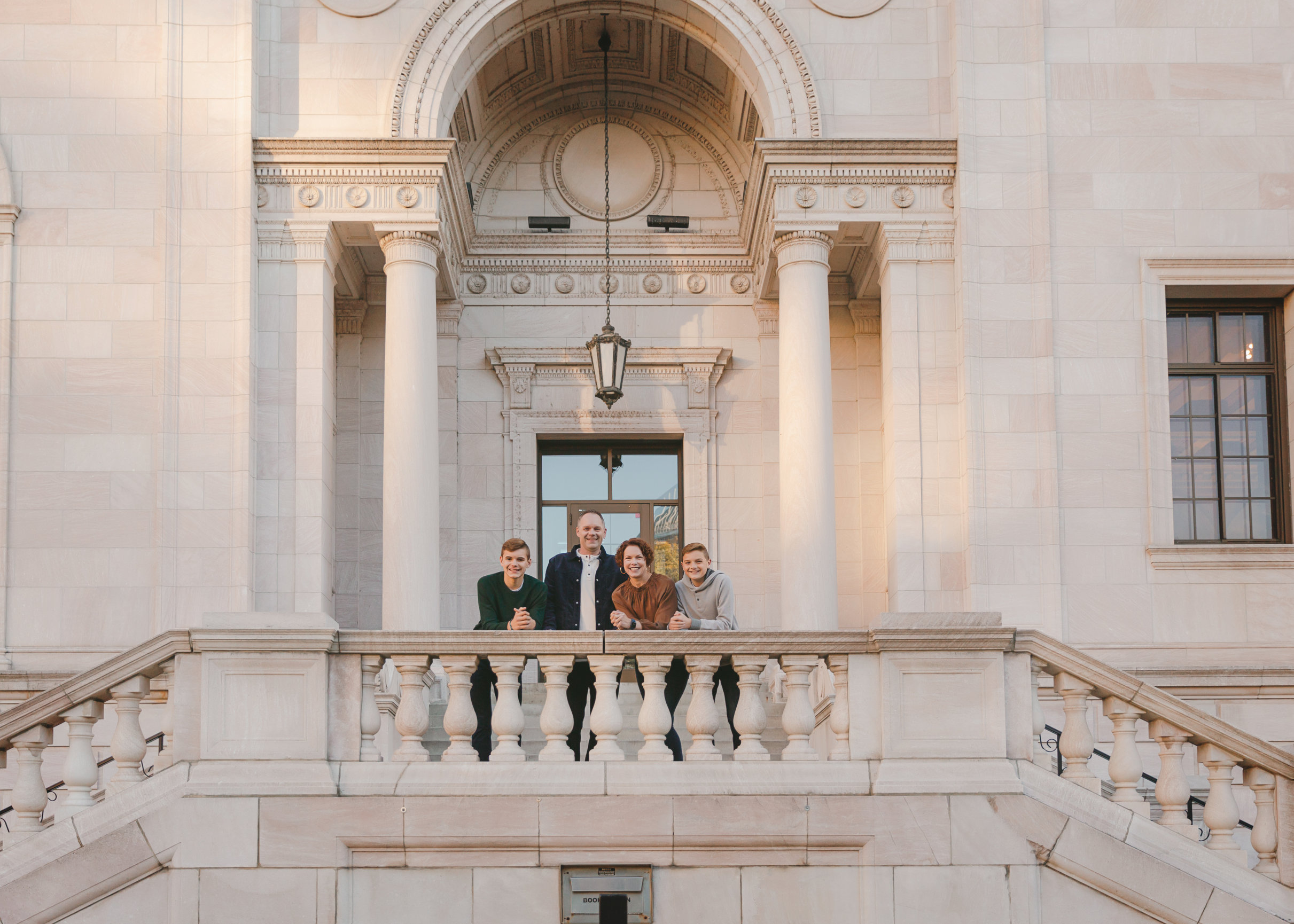 St. Paul Rice Park Fall Family Photo Session