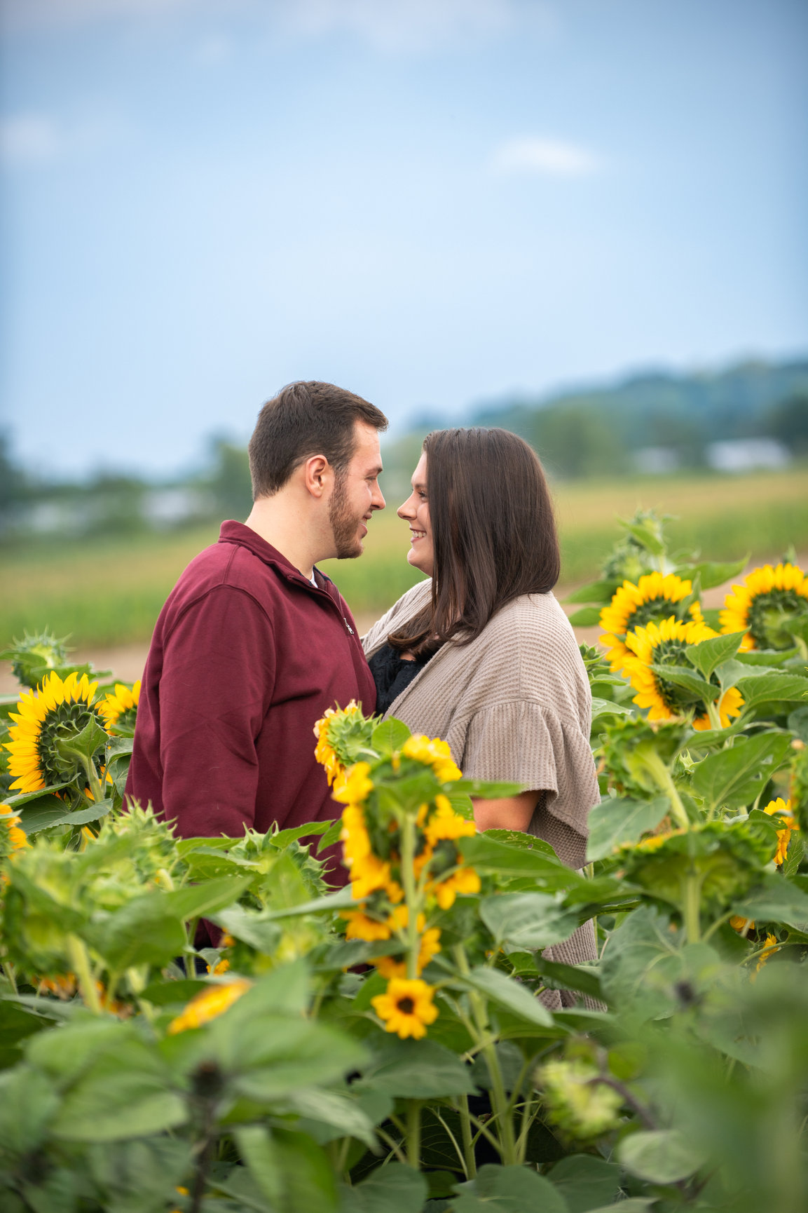Haylee & Patrick's Engagement Session at Molnar Farms - Heather ...