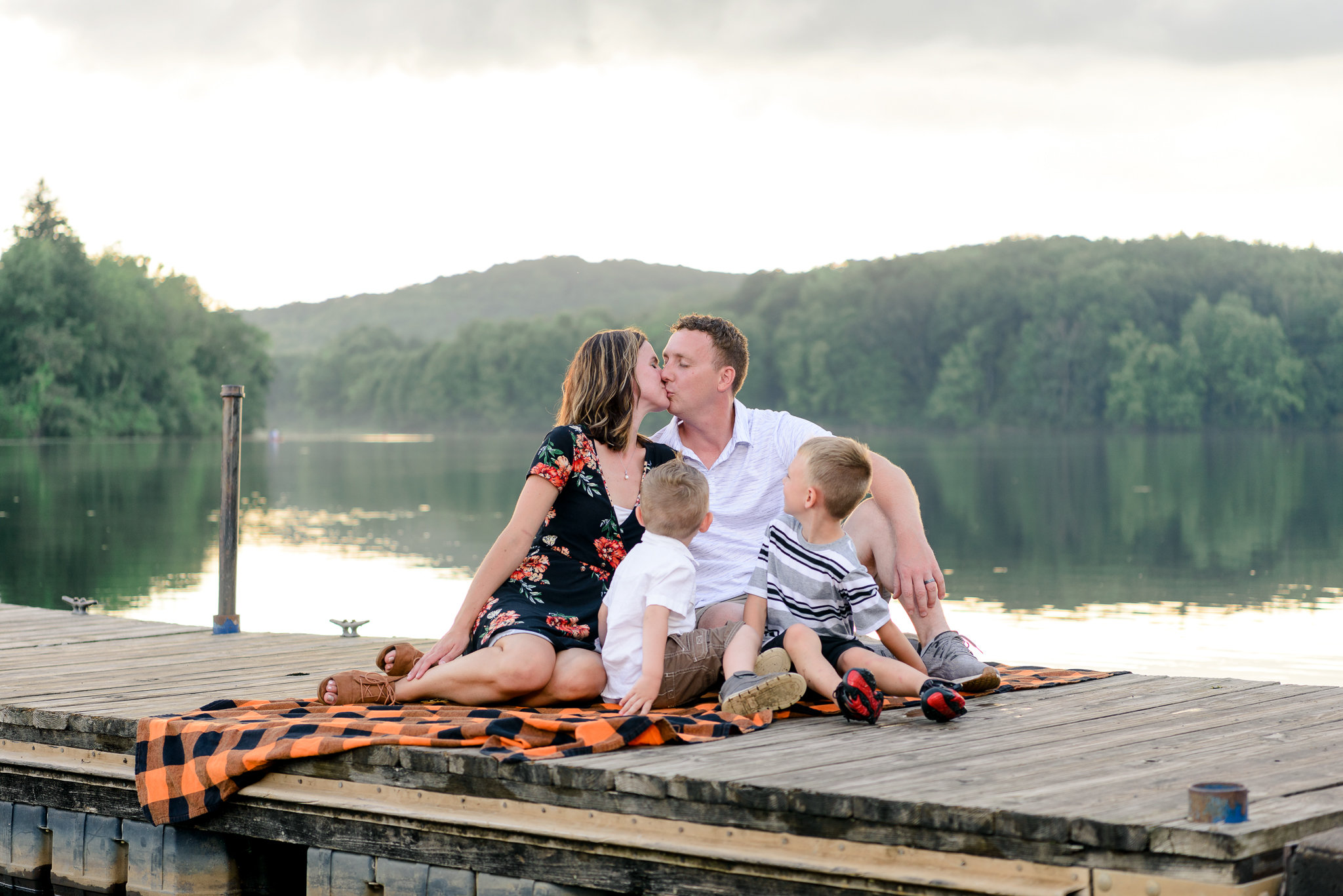 Bogan Family Photos: Moraine State Park - Elaina Eppinger Photography