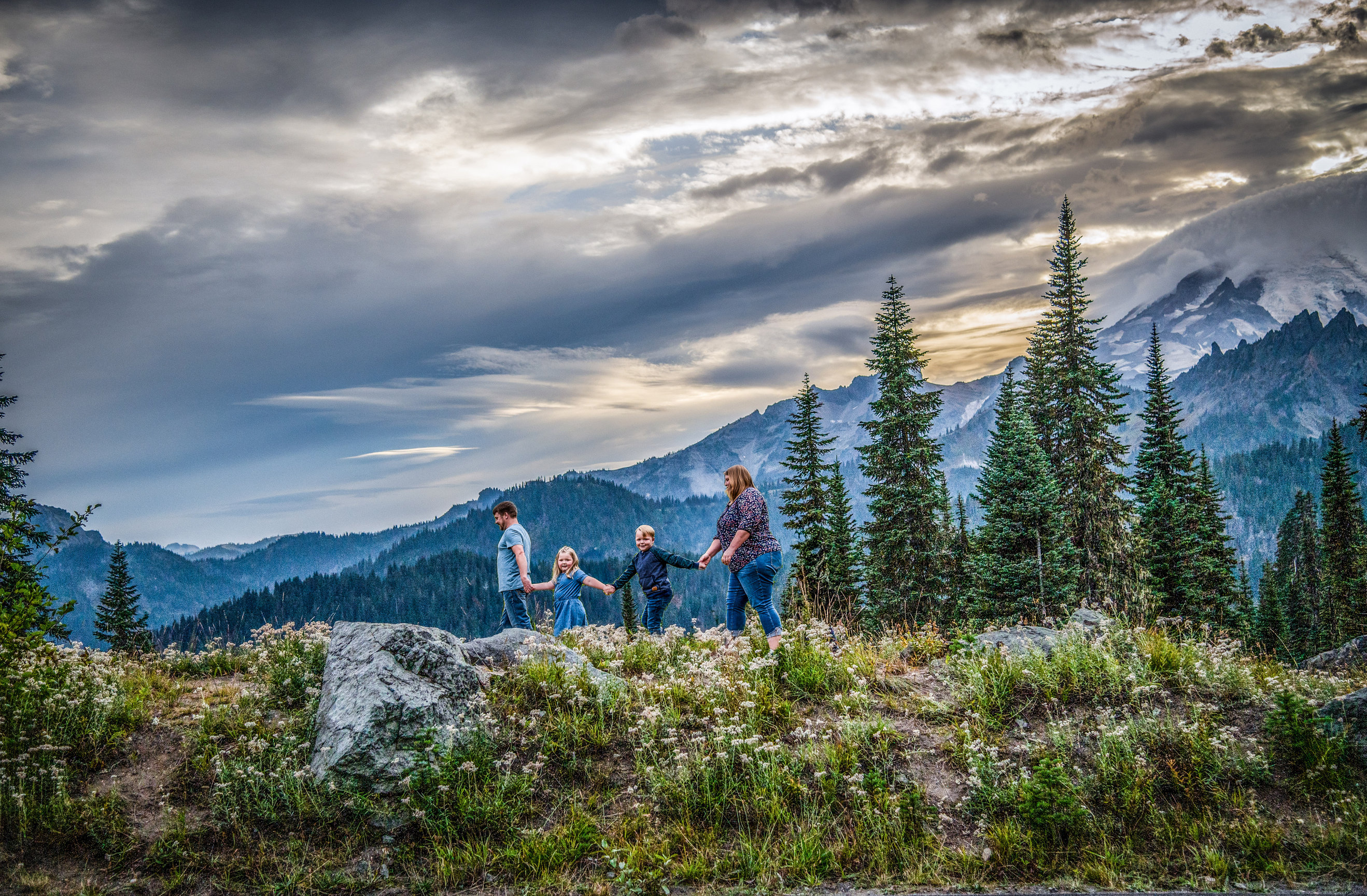 Golden Hour Magic Explained: Why This Is The Time for Your Dreamiest ...