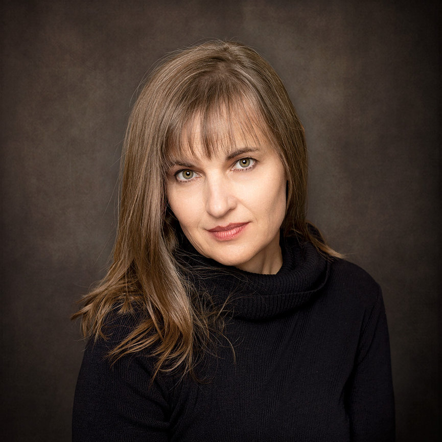 About Carolyn McLaughlin | Award-Winning Photographer | Storybook Images