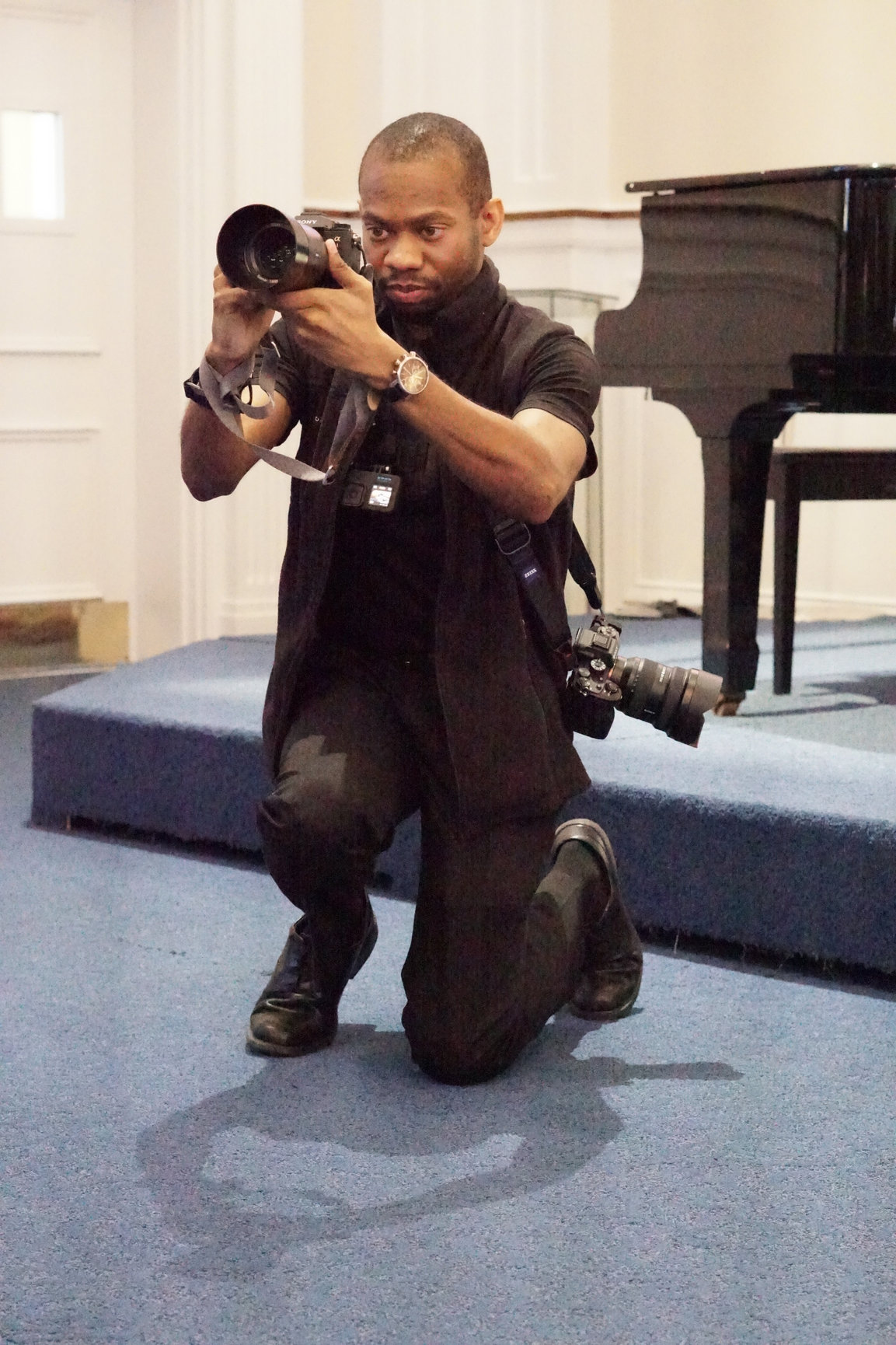 ABOUT - Professor Hines - ZEISS Ambassador, Adobe & Sony Partner