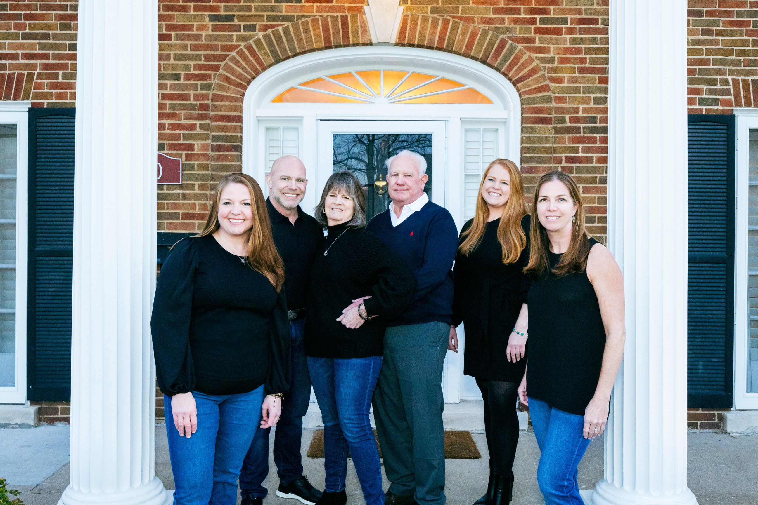 Capturing the Magic of Every Season: A Guide to Seasonal Family ...