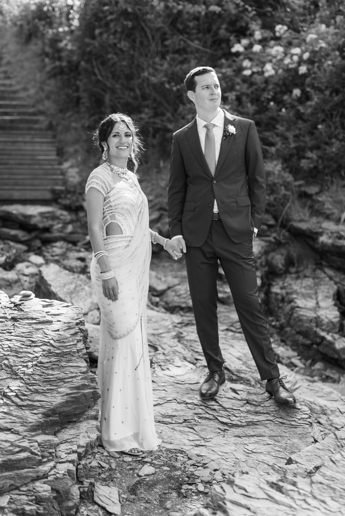 Shakira + Derek / Castle Hill - Ludwig Photography