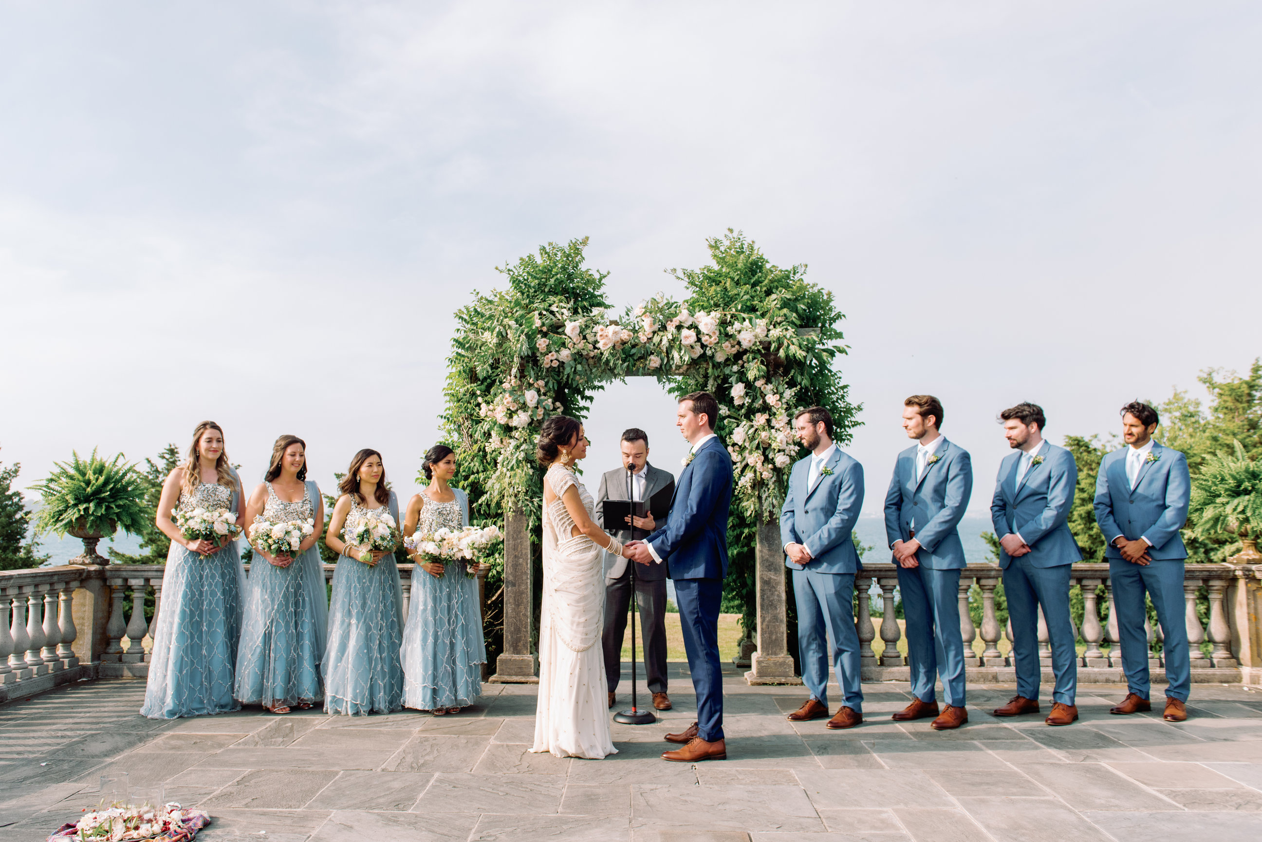 Shakira + Derek / Castle Hill - Ludwig Photography