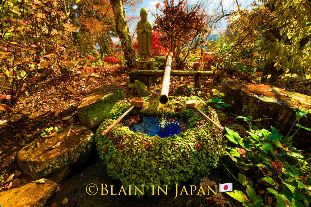 Ancient Japanese cemeteries (墓, ohaka) - Japan Photo Tour Power Spots ...