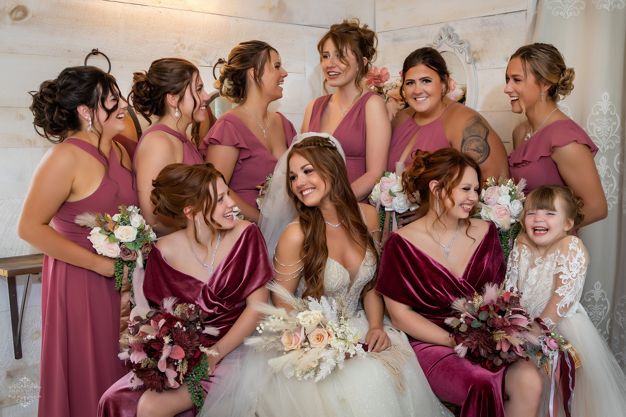 How to be a Rockstar Bridesmaid - Amber Henry Photography