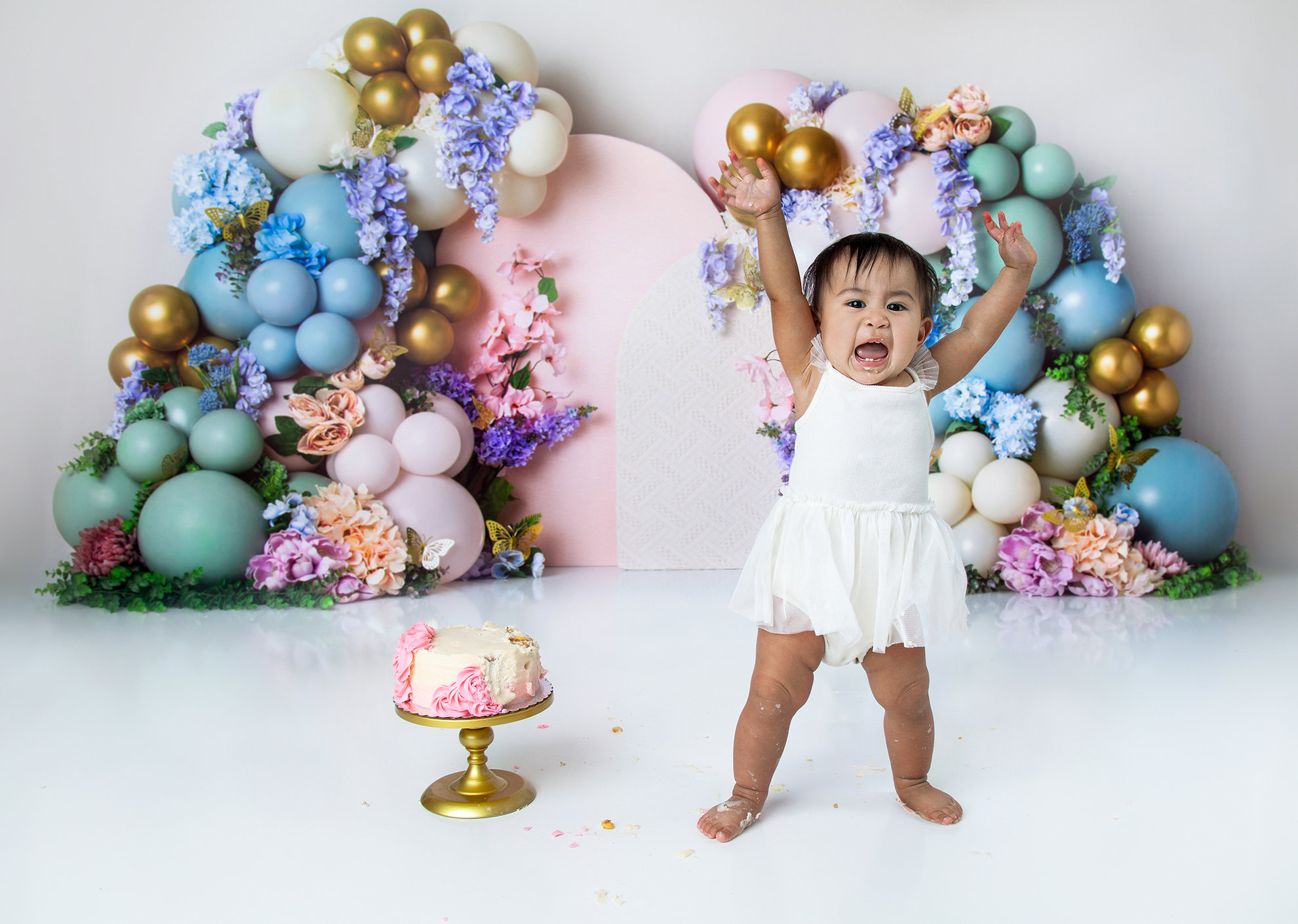 Best Cake Smash Photographer | Professional Photographer