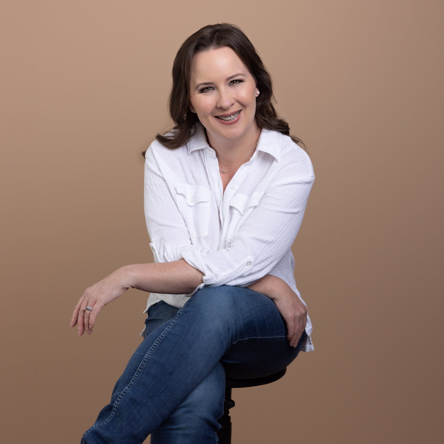 Contact Laurie | Professional Glamour Photographer | Calgary, Alberta