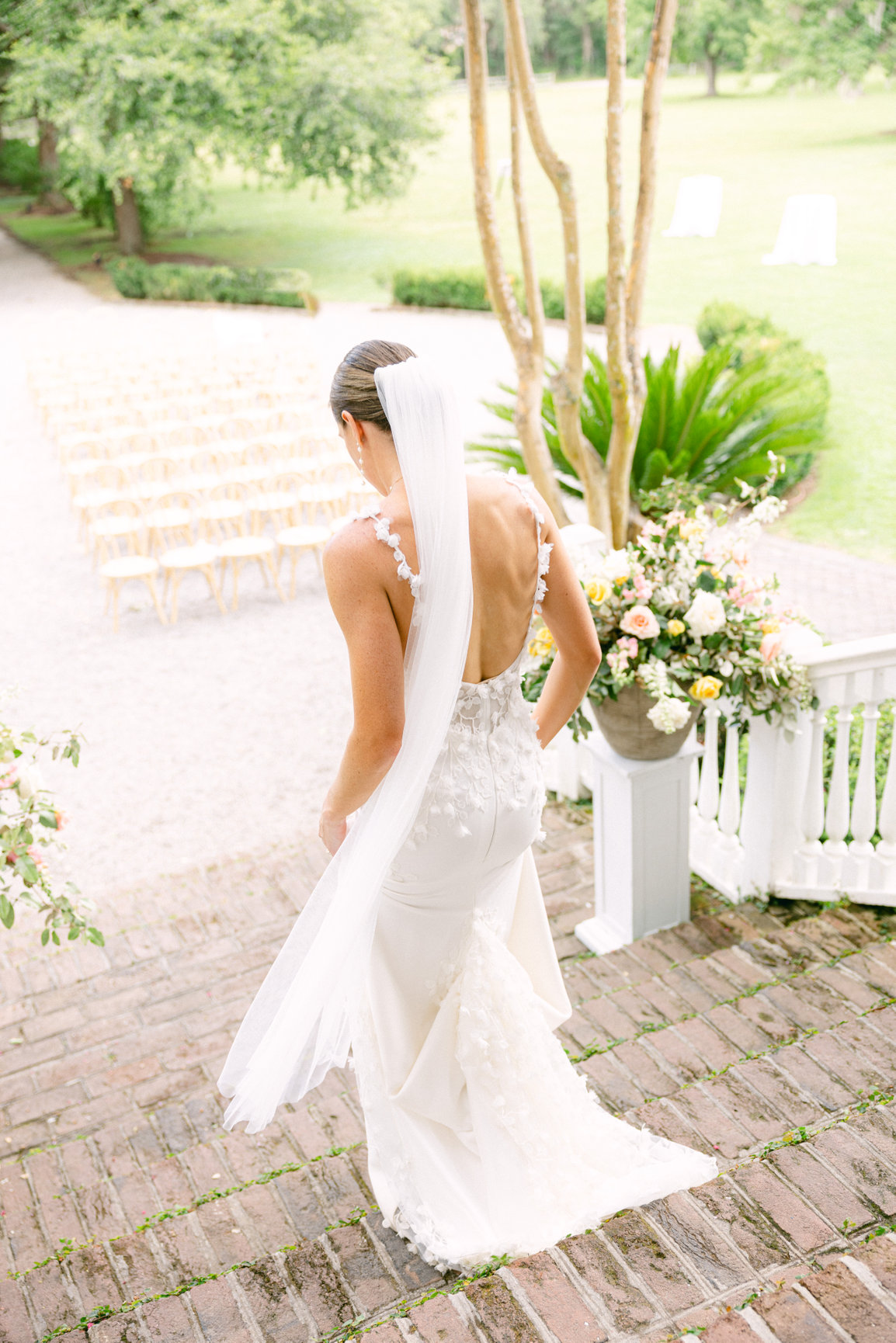 Old Wide Awake Summer Wedding - Ava Moore Photography