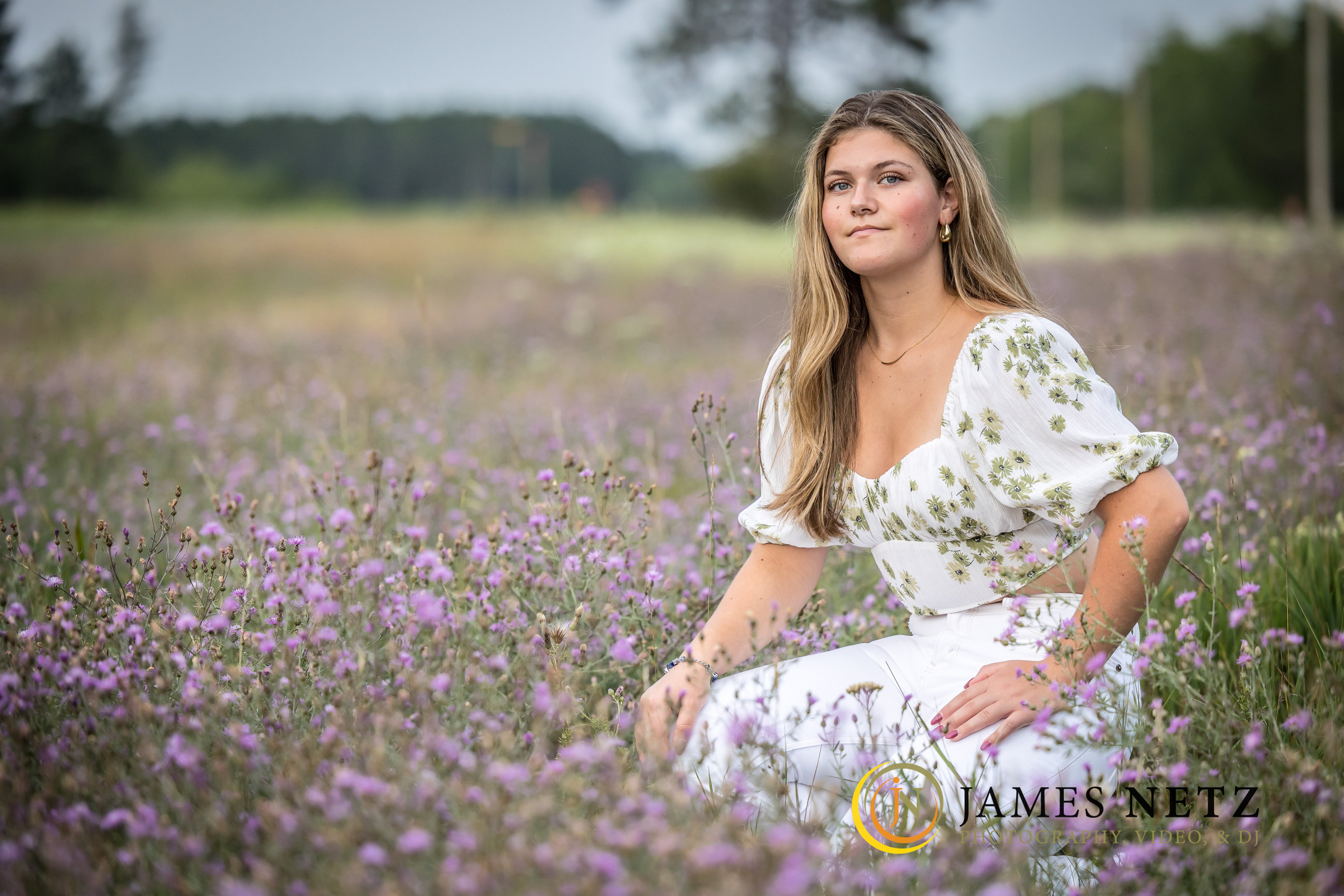 Mackenzie Senior Portraits - James Netz Photography