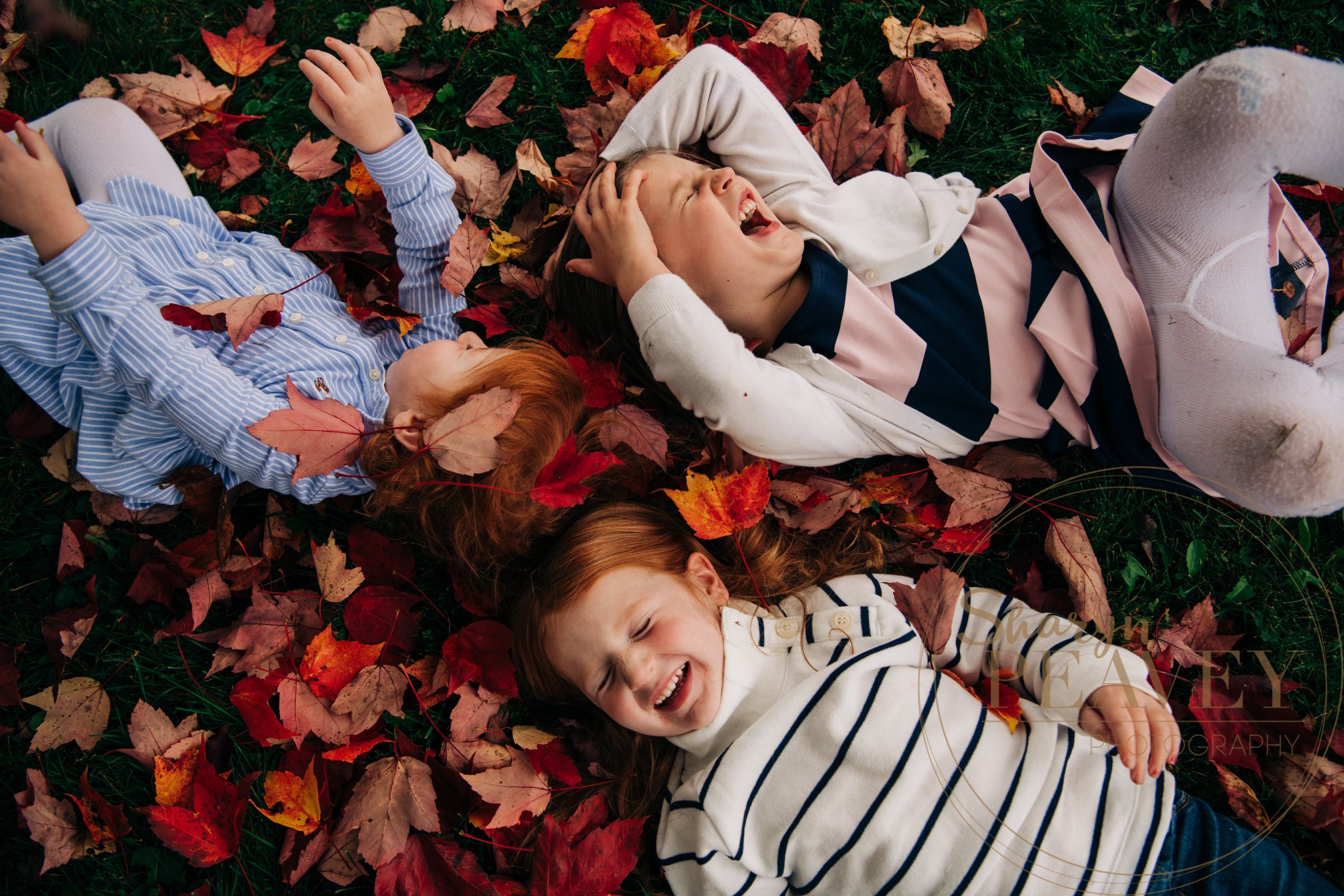 What To Wear: Fall Family Outfit Ideas - Sharyn Peavey Photography