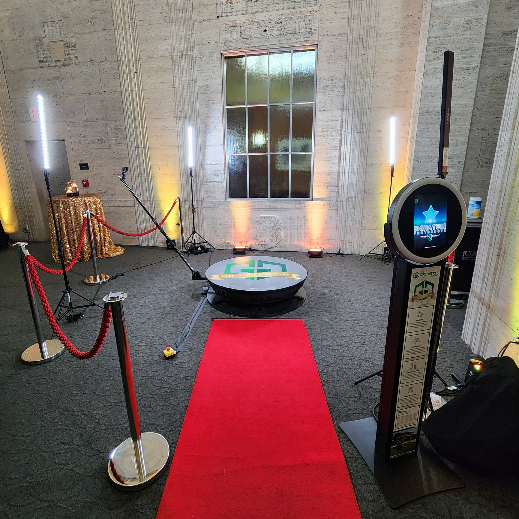 BRANDING OPTIONS - Signature Photo Booth Rentals Cincinnati - Dayton ...