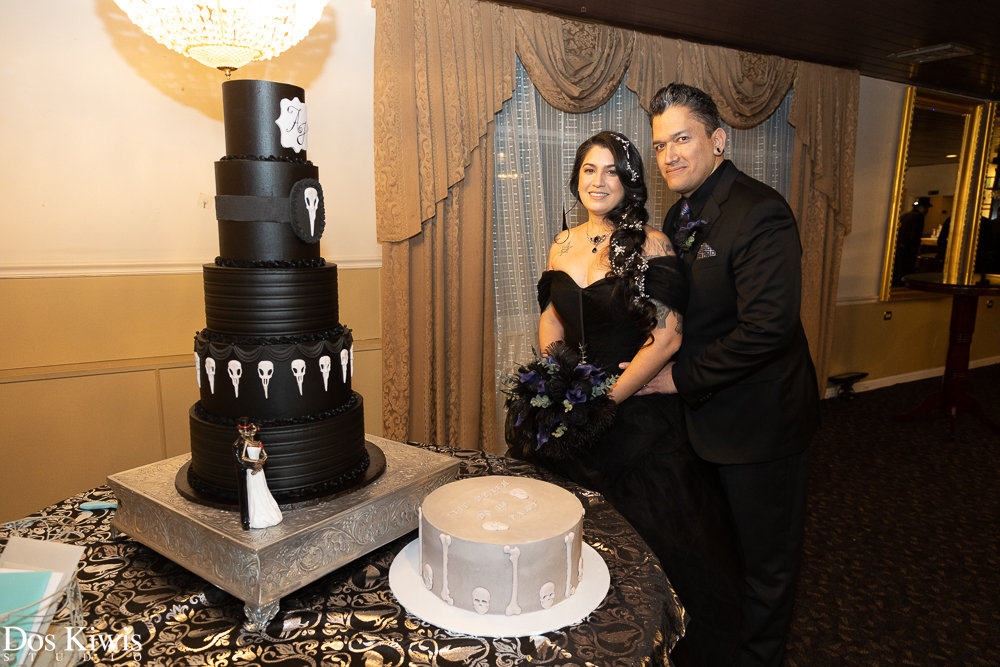 Anita & John Helmkamp Friday the Thirteen, January 2023 - Dos Kiwis ...