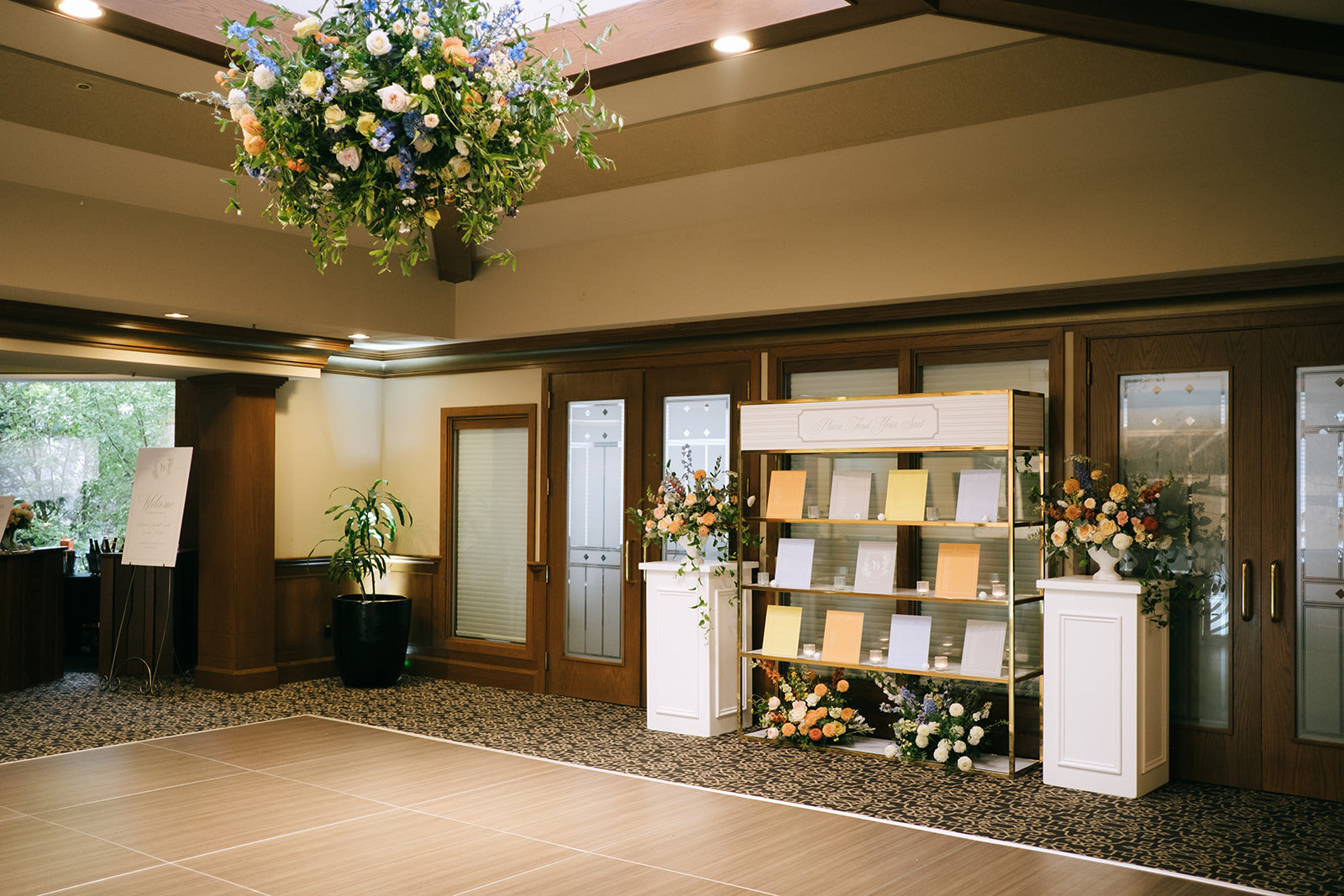 Elegant, Modern Wedding at the Calgary Golf and Country Club