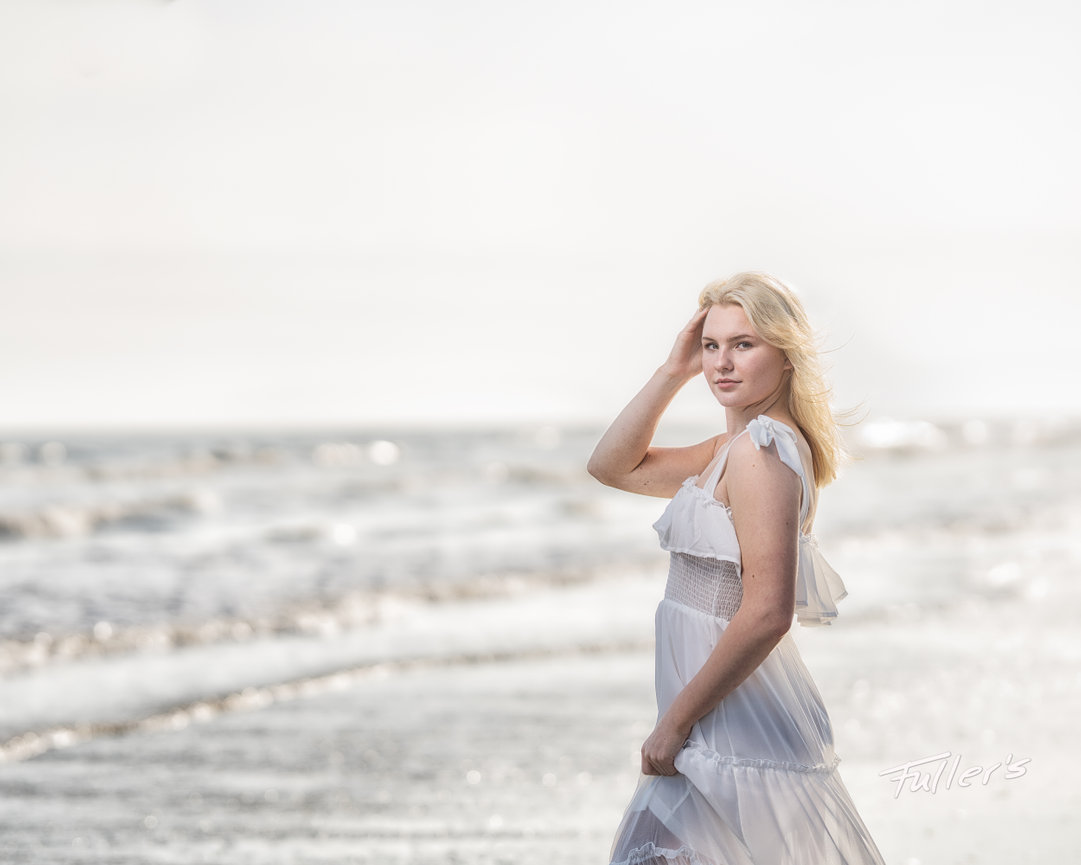 SENIOR Portraits - Fuller's Photography Studios