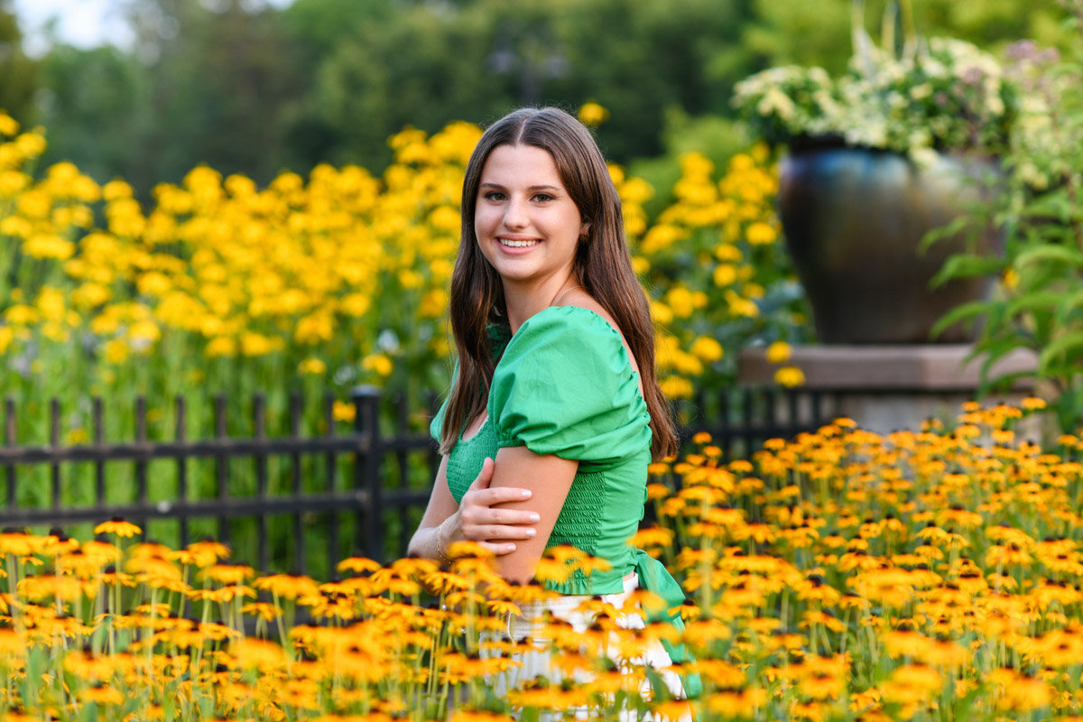 Classic Senior Girl Session with Lydia